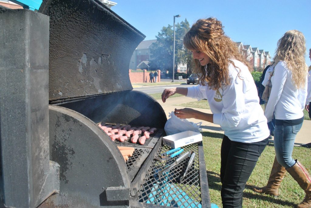 Young Alumni reunite | The Bison