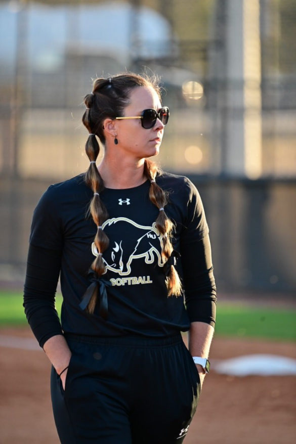 Coach Reeves celebrates 100 wins | The Bison