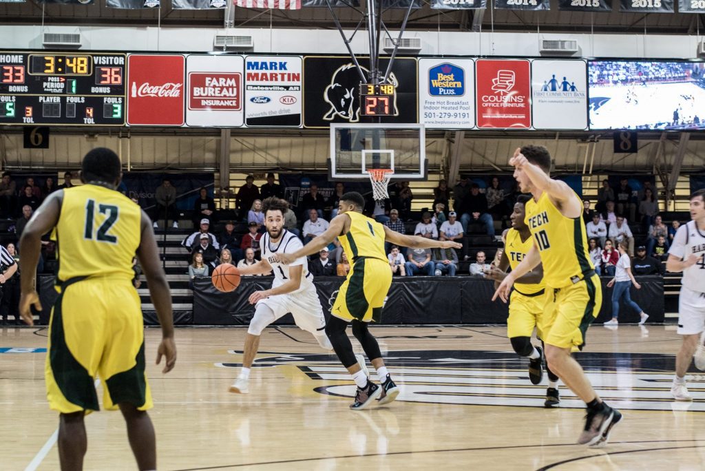 Men’s basketball suffers record losing streak | The Bison