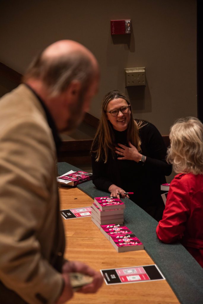 Author Jennifer Moffett visits English students | The Bison