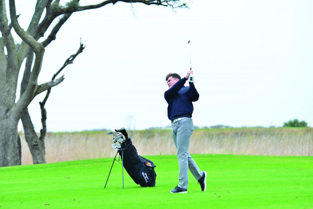 Harding men’s golf team preps for their first tournament of spring ...